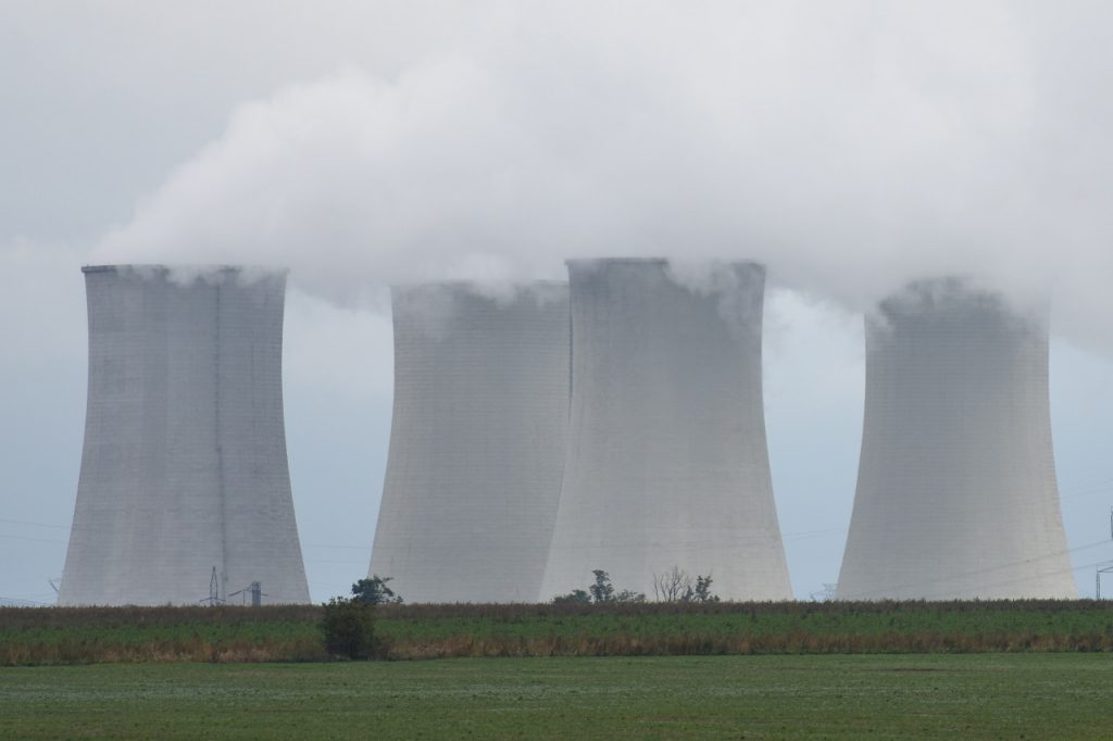 Slovenská jadrová elektráreň už mala byť odstavená, ona však v ...