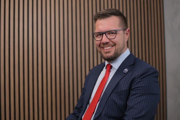 Zmeškanie lehoty na podanie žiadosti o nový zbrojný preukaz sa ...